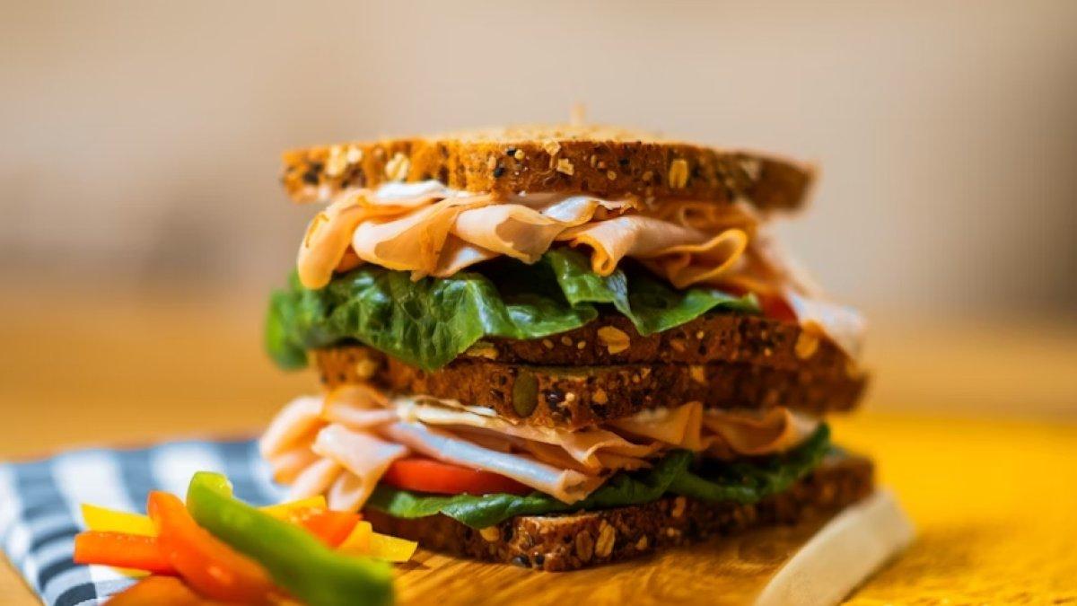 4 Kreasi Resep Sandwich Buat Menu Sahur, Simple dan Mengenyangkan ...