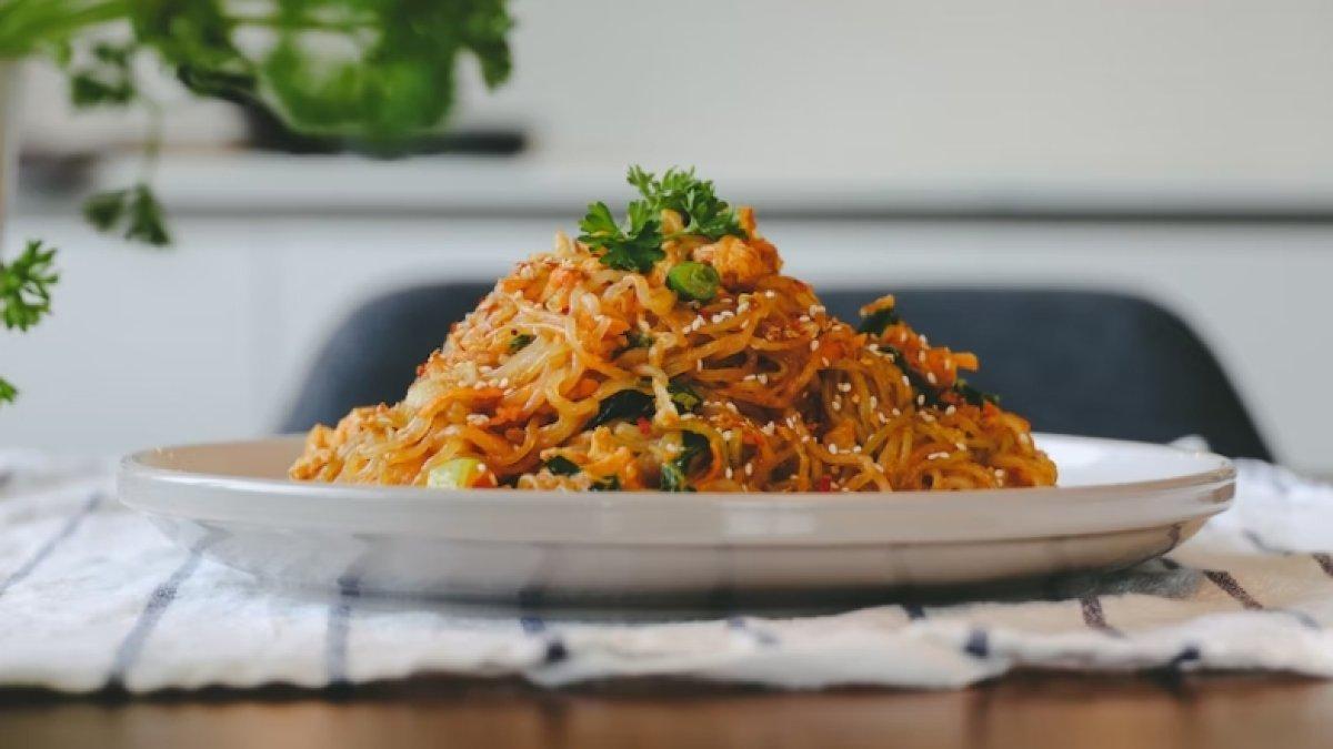 Resep Siu Mie, Makanan Khas Cap Go Meh Lambang Panjang Umur - Halaman ...