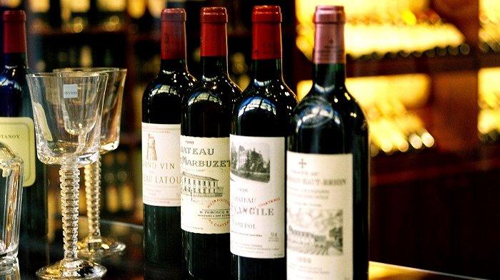 12 Botol Wine yang Disimpan di Stasiun Ruang Angkasa Telah Kembali ke ...