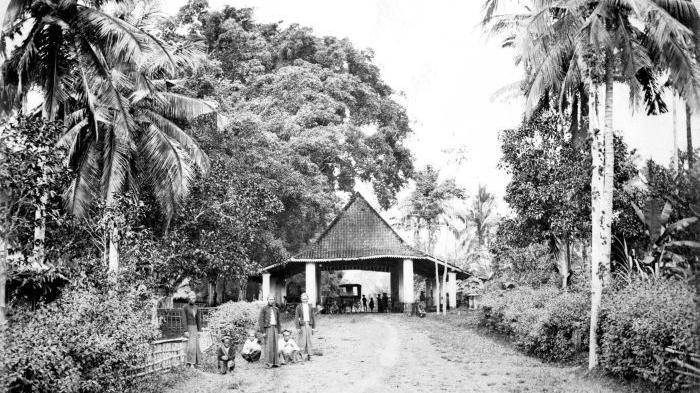 Kilas Balik 21 Oktober - Deretan Foto Langka Jalan Raya Pos, Jalan ...