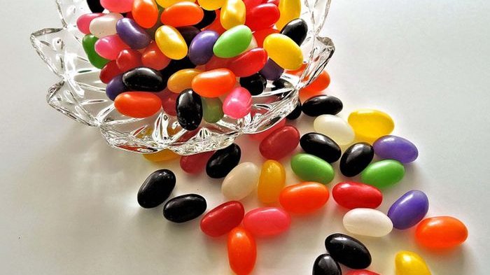 Bentuknya Warna-warni, Ini 4 Fakta Permen Jelly bean yang Punya 100 ...