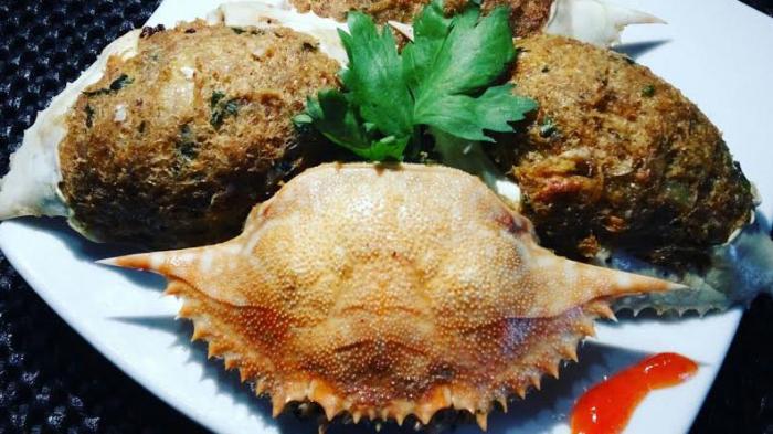 7 Oleh-oleh Khas Belitung, Ada Olahan Kepiting Isi yang Jadi Favorit ...