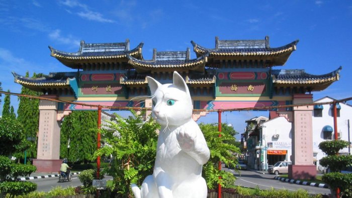 Sering Dijadikan Destinasi Wisata, Inilah Asal Mula Nama Kota Kuching ...