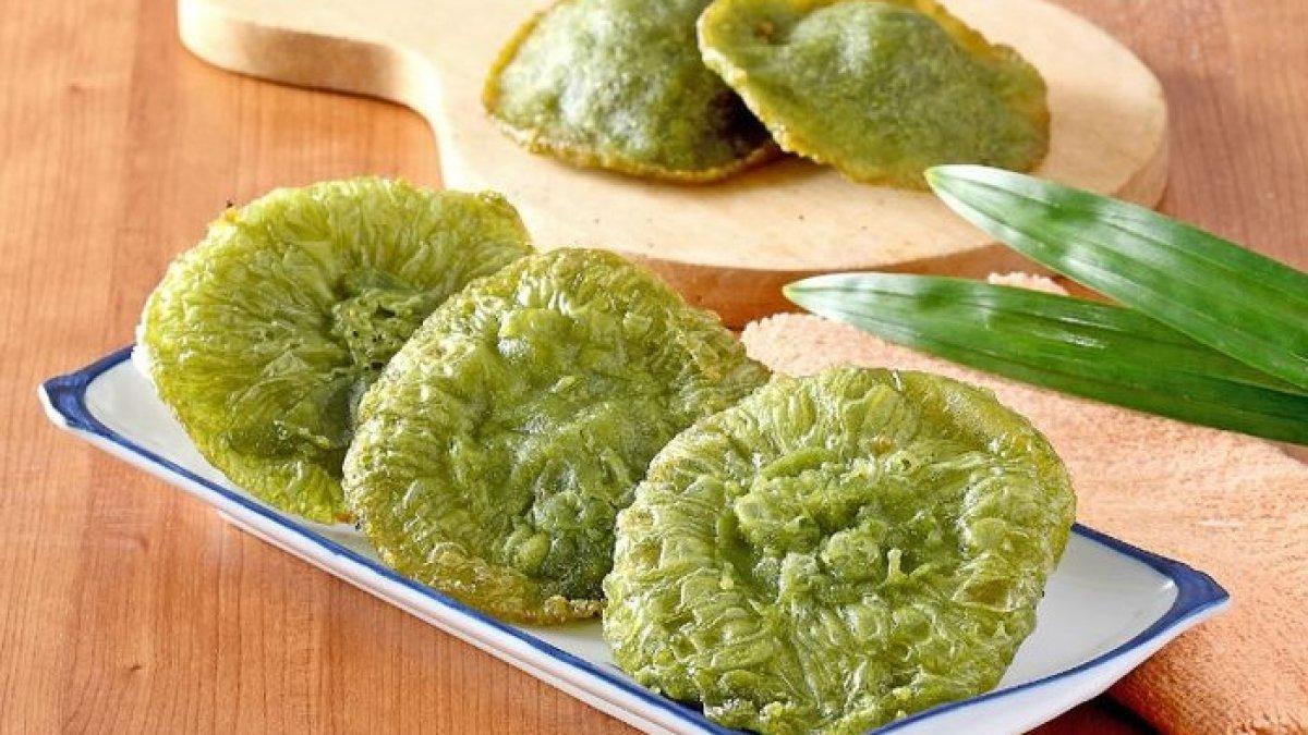 7 Dessert Khas Indonesia yang Menggugah Selera, Traveler Wajib Coba ...