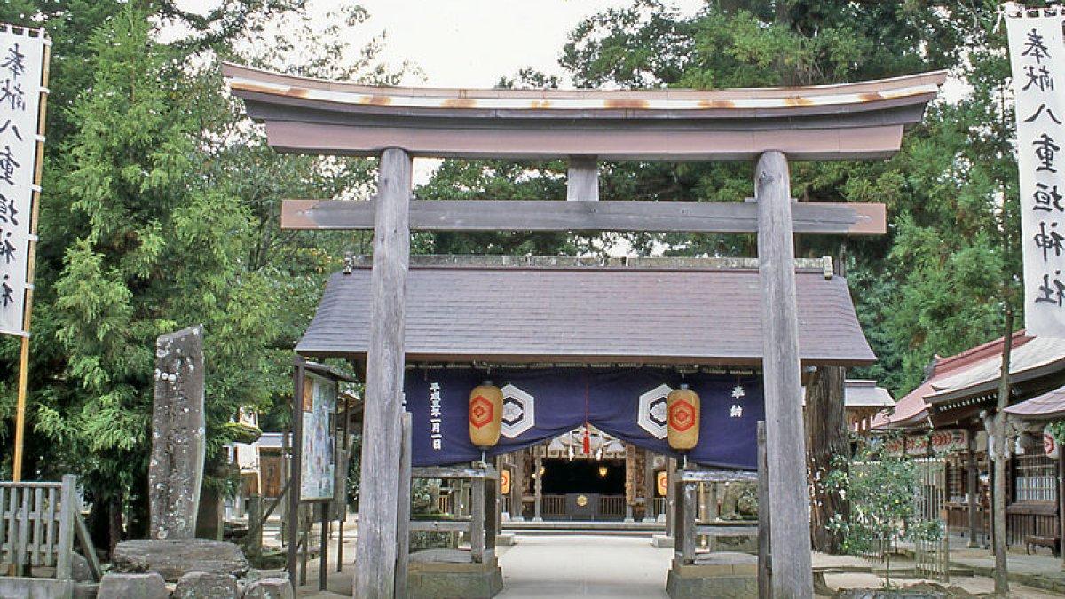 Ingin Ramal Jodohmu? Coba Kunjungi Kuil Yaegaki Jepang, Cek Panduannya ...