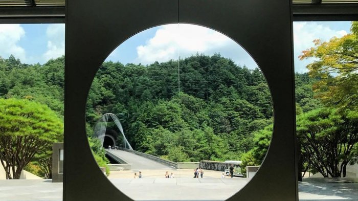 Takjub! 10 View Kuno Ini Masih Bertahan Sampai Sekarang, Bikin Betah ...