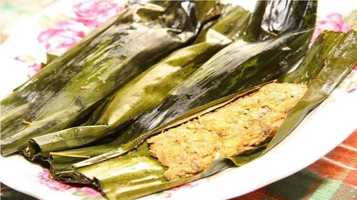 Resep Lempet Ikan, Kuliner Halal Khas Bali yang Beraroma Harum dan ...