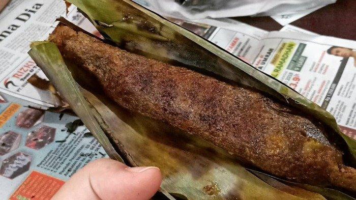 Mencoba Lompong Sagu, Kudapan Khas Minangkabau yang Diburu Saat Ramadan ...