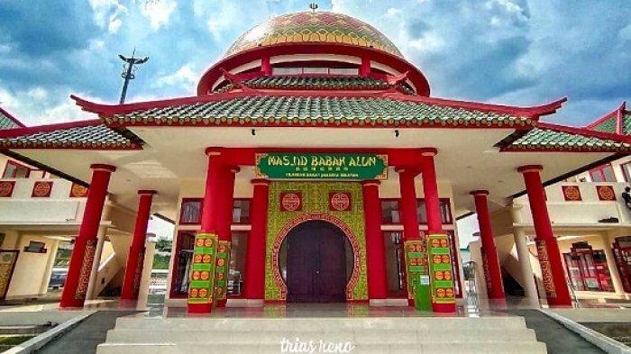 TRAVEL UPDATE: Berkunjung ke Masjid Babah Alun Desari Jaksel, Masjid ...