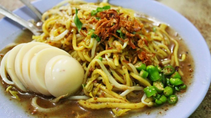 10 Kuliner Khas Tanjung Pinang yang Punya Cita Rasa Unik, Ada Es ...