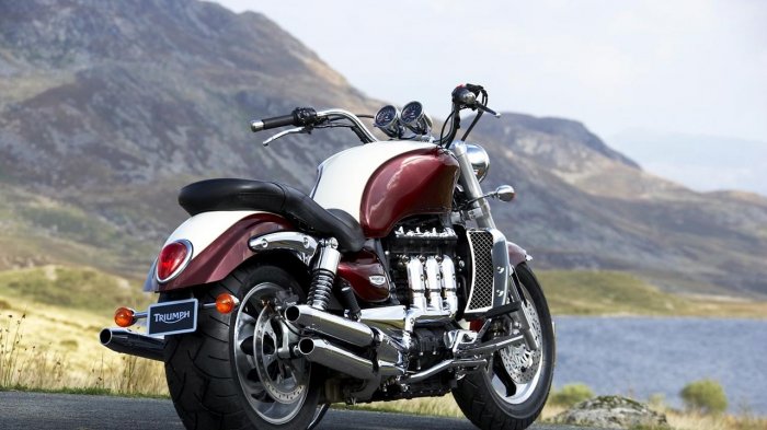 3 Motor Buatan Inggris Ini Siap Digeber untuk Jalan-jalan Bareng Doi ...