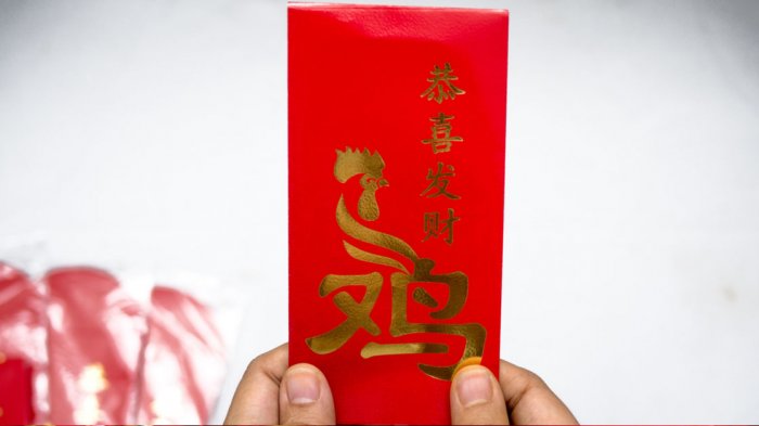 Warna Merah hingga Cara Menerima, 5 Fakta Angpao yang Kerap Diidentikan ...