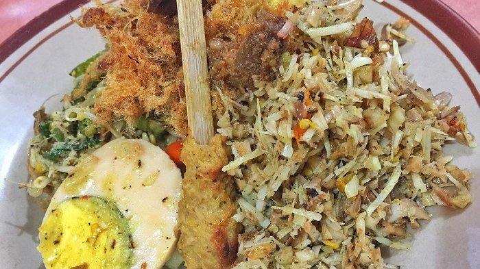 Lawar Klungah, Kuliner Khas Jembrana yang Proses Pembuatannya Unik ...