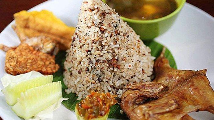 Nasi Tutug Oncom dan 6 Kuliner Khas Sunda yang Banyak Digemari Wisatawan - Tribun Travel