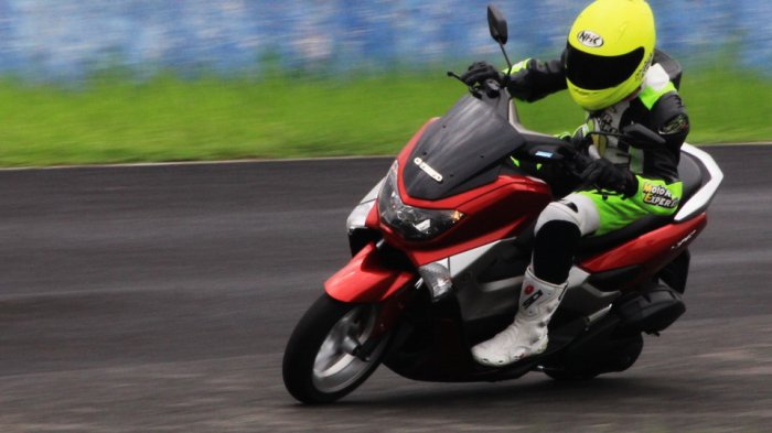 Touring Pakai Motor NMAX? Siapa Takut, Lihat 3 Koleksinya di Sini Mulai ...