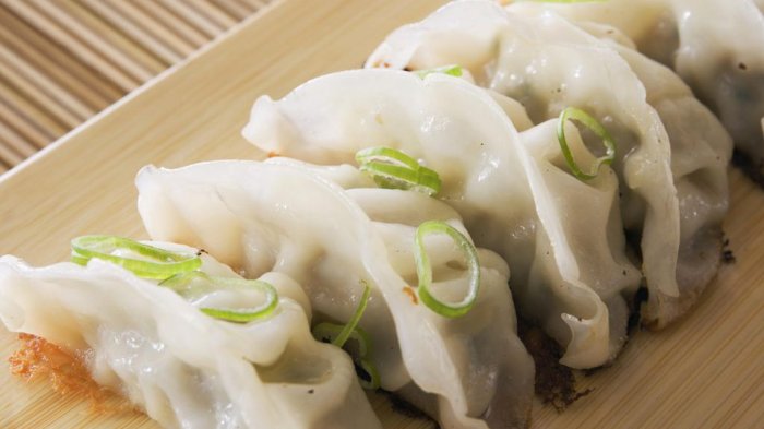 Perbedaan Kulit Pangsit, Siomay dan Kuotie - Tribun Travel