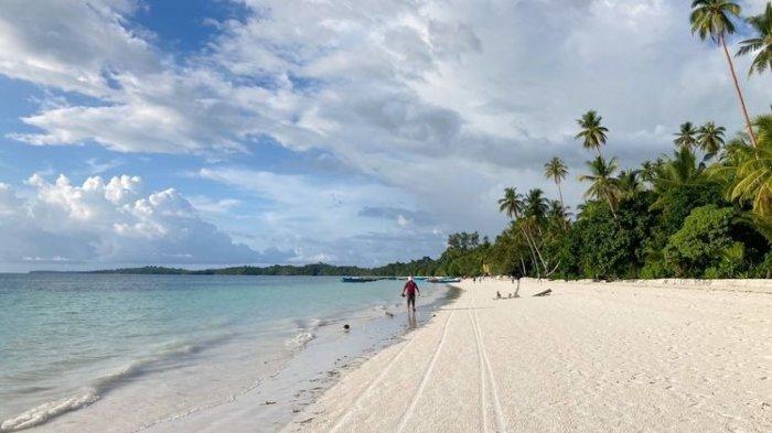 5 Pantai Terindah di Pulau Kei, Surga Tersembunyi yang Punya Banyak ...