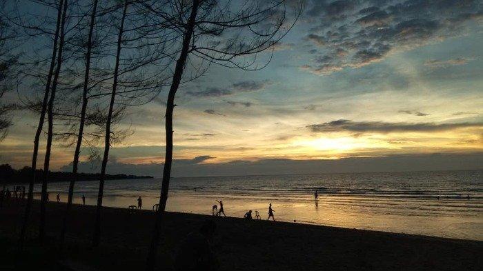 Pantai Temajuk, Objek Wisata Tersembunyi di Sambas yang Mendapat ...
