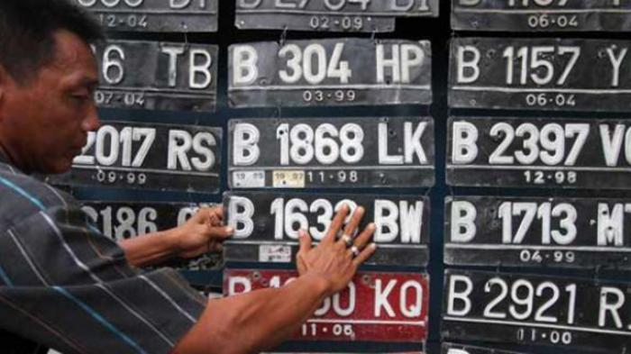 Jarang Diketahui! Inilah 5 Jenis Pelat Nomor Kendaraan di Indonesia ...