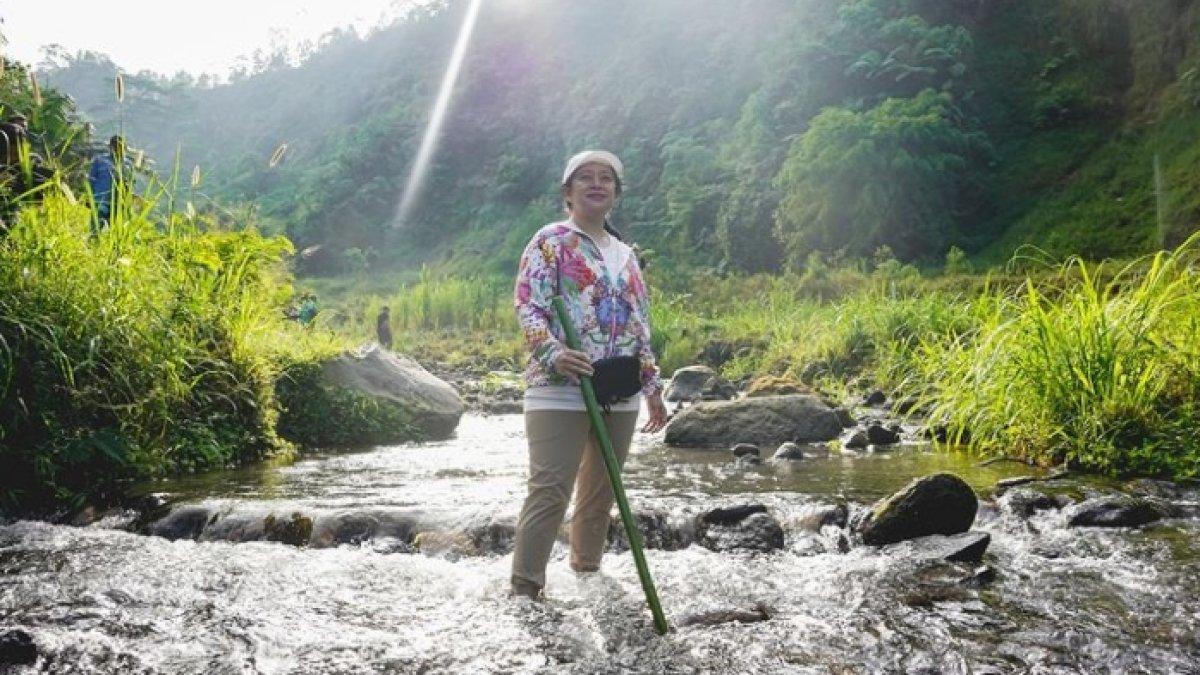 Puan Maharani Ternyata Hobi Trekking, Pamer Momen saat Jelajah Alam di ...