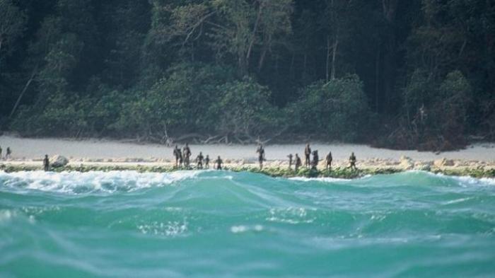 7 Fakta Unik Suku Sentinel, Suku Terisolasi yang Berbahaya Dikunjungi ...