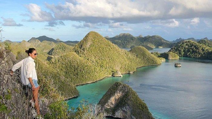 Menilik Keindahan Pulau Wayag, Ikon Raja Ampat dengan Pesona Alam yang ...