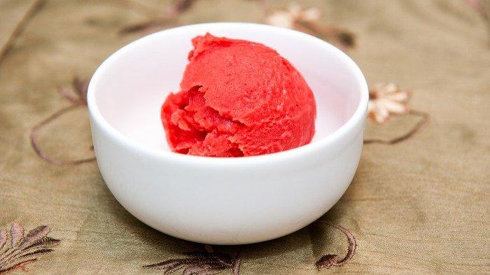 Resep Strawberry Sorbet Segar yang Disukai Anak, Nikmat Disajikan saat ...
