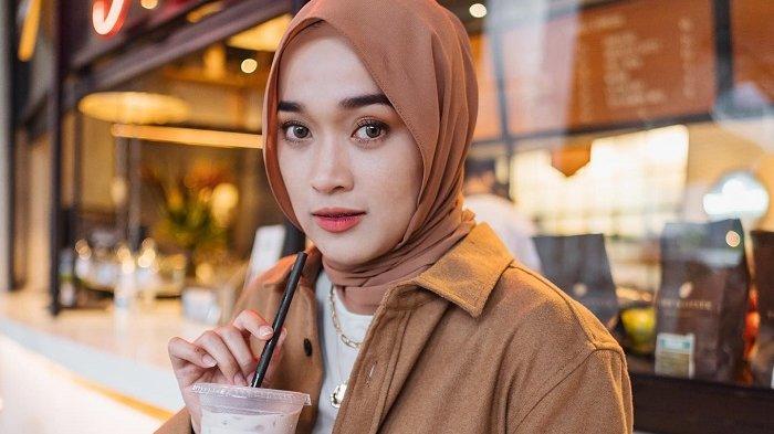 Nikmati Sajian Mewah di Paris Bareng Crazy Rich Malang, Ririe Fairuz ...