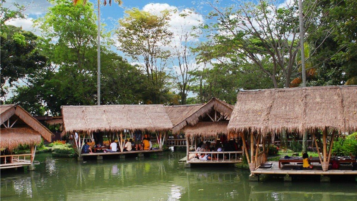 Harga Tiket Masuk Rumah Air Bogor, Bertabur Wahana Seru Buat Liburan ...