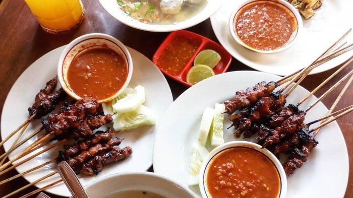 Cara Mudah Bikin Sate Plecing Khas Singaraja Bali, Cocok Disajikan ...