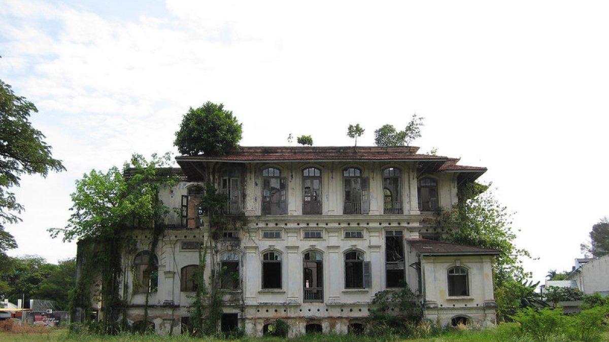 7 Tempat Paling Berhantu di Malaysia, dari Kastil Kellie hingga Sekolah ...