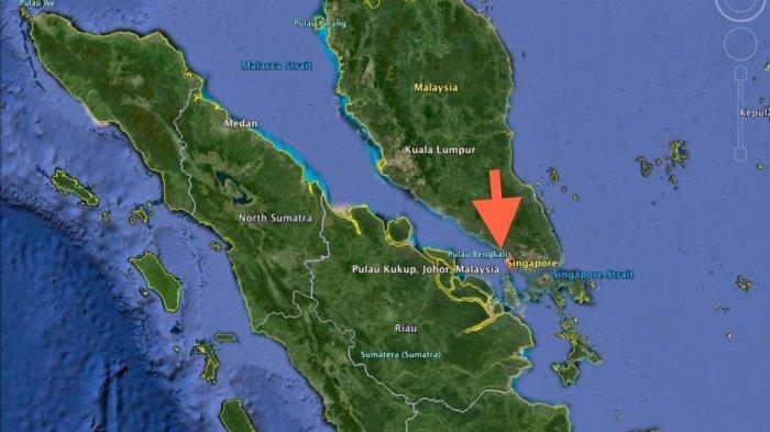 Menelusuri Cerita Kelam Selat Malaka: Mulai dari Kapal Hantu, Kuburan ...