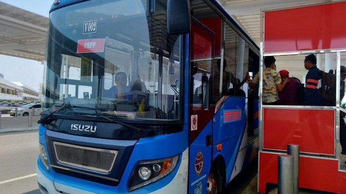 Halte Bandara Ahmad Yani Berhenti Beroperasi, BRT Trans Semarang ...