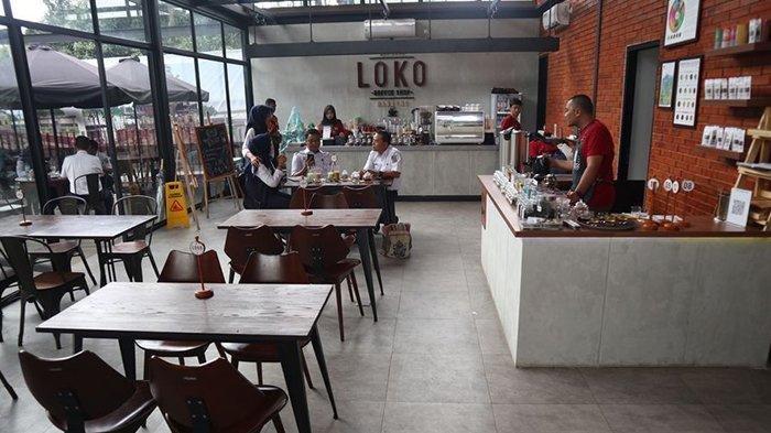 Loko Coffee Shop, Tempat Nongkrong Instagramable di Stasiun Bandung ...