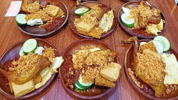 5 Ayam Penyet di Semarang untuk Makan Siang, Pecinta Pedas Coba Mampir ...