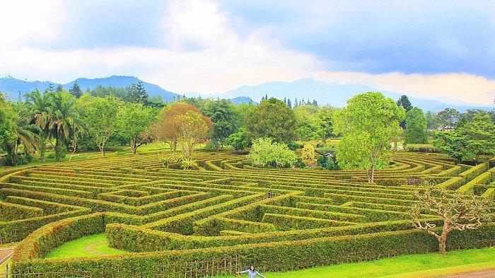 6 Taman Labirin Terbaik di Indonesia, Wisata Petualangan Anti ...