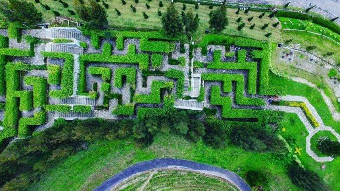 5 Taman Labirin Terbaik di Indonesia, Bisa Pasang Gembok Cinta di Taman ...