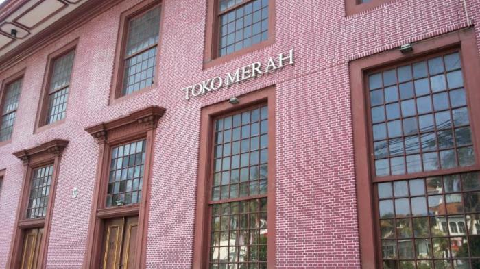 Toko Merah - Ini Bangunan Elit Peninggalan Belanda Tertua di Jakarta ...
