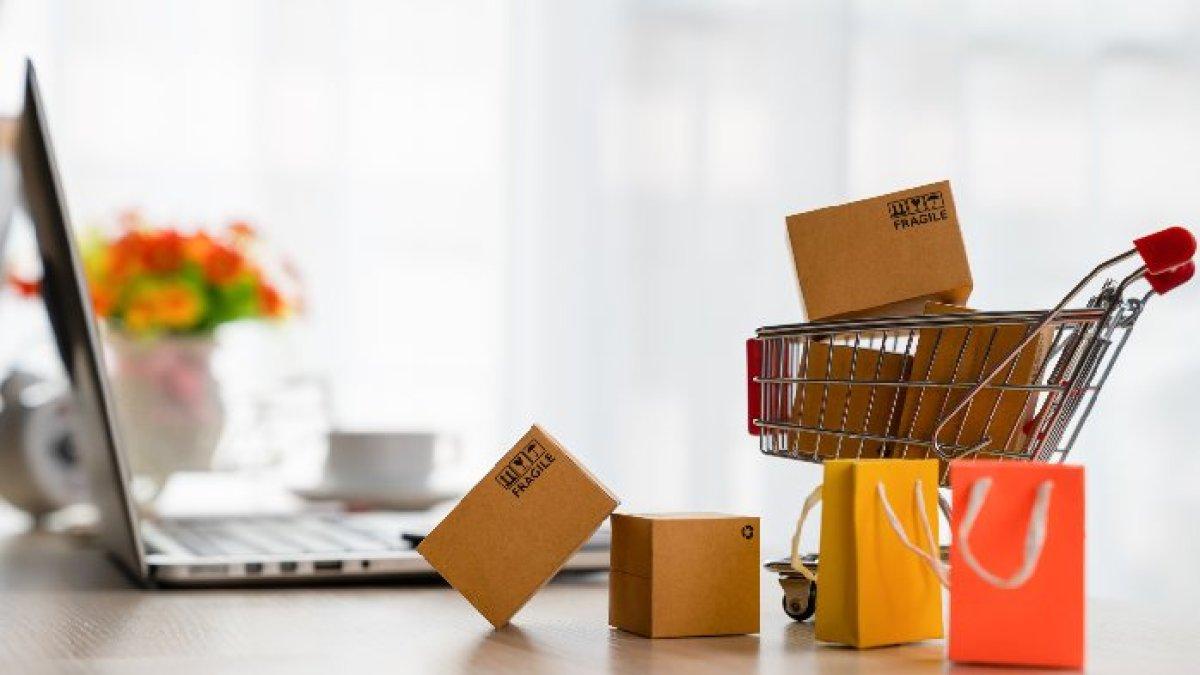 Tak Hanya Hadirkan Ragam Produk ORI, Shopee Juga Hadirkan Lebih Banyak ...