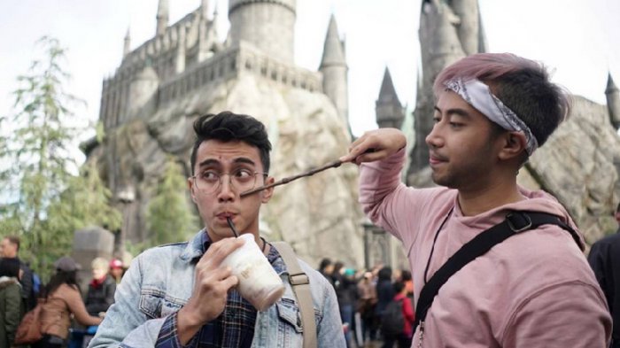 Liburan Artis - Intip Foto-foto Vidi Aldiano saat Traveling ke Luar ...