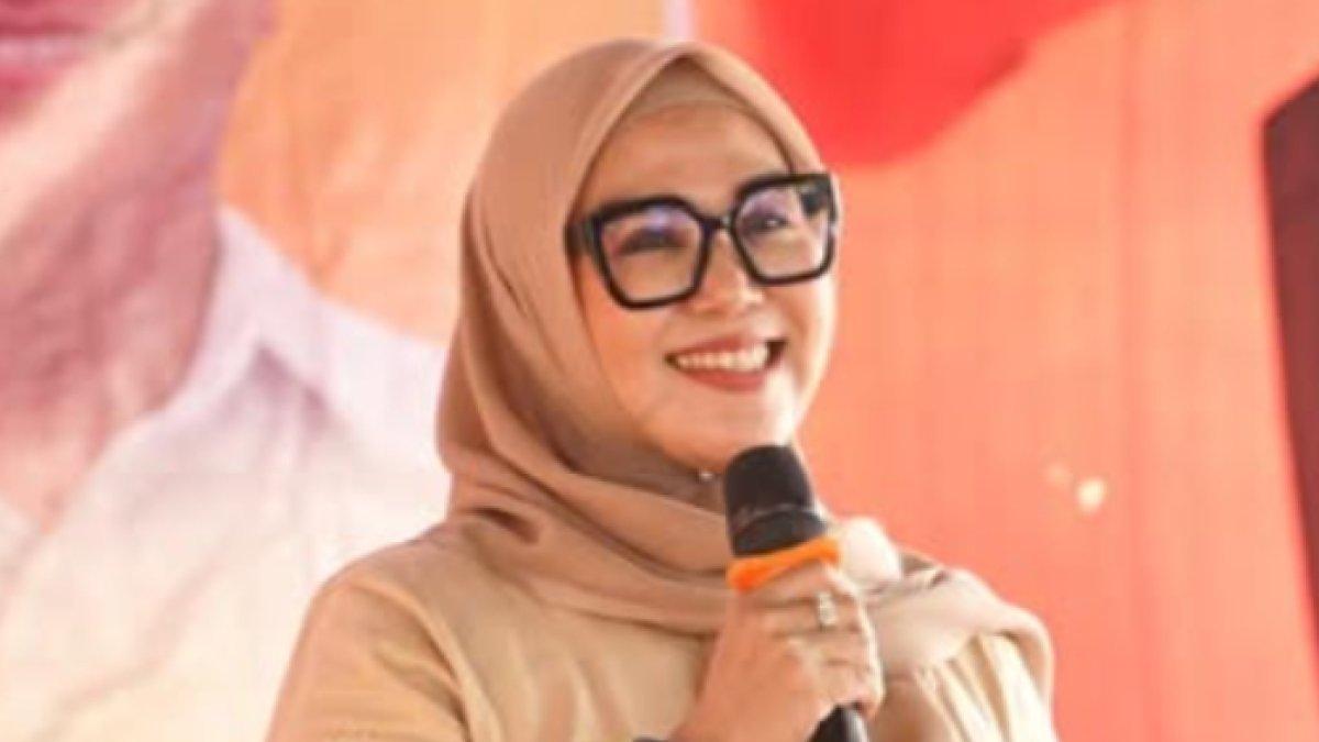 Profil Andi Ina Kartika Sari, Bupati Terpilih Kabupaten Barru 2024, Nikahi Cinta Pertamanya saat ...