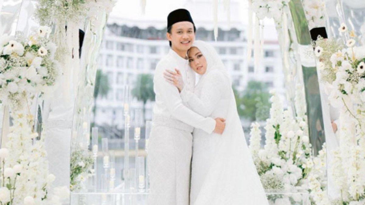 ARTIS Pendam Rasa 12 Tahun Akhirnya Jadi Pasutri, Jatuh Cinta karena ...