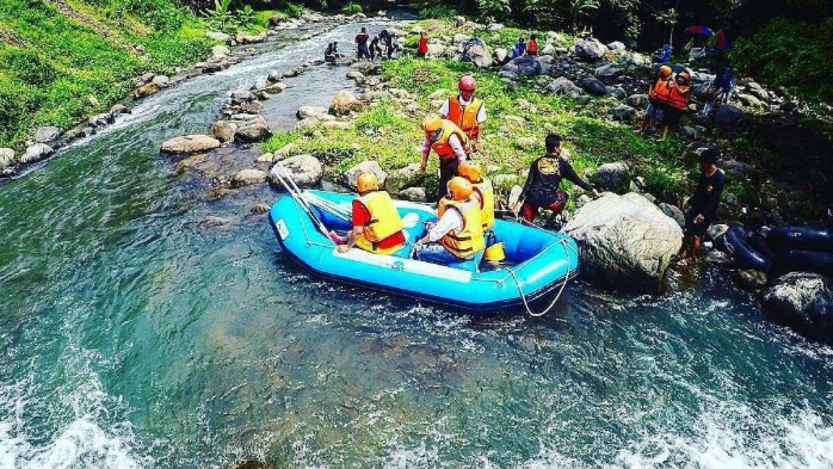 5 Hal Menarik Umbul Cokro Klaten, Destinasi Wisata Air Segar di Tengah ...