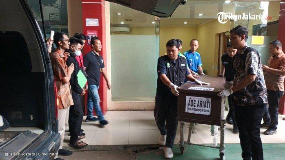 Berita Ade Aryati Terbaru Hari Ini - TribunTrends.com