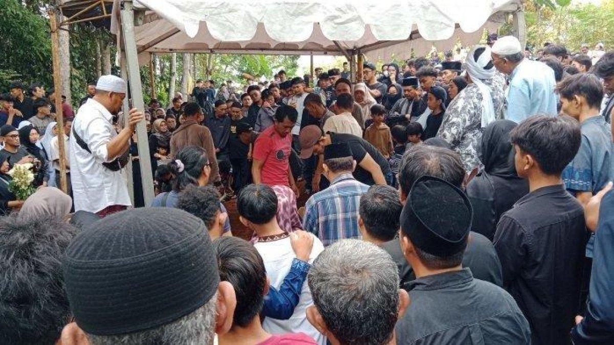 Ratapan Wox Drummer Band Matta, Anaknya Kaisar Akira Meninggal ...