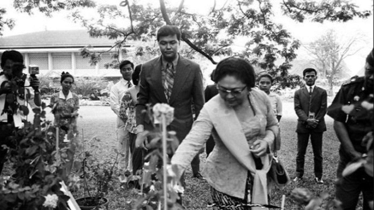 Profil & Sepak Terjang Joop Ave Menteri Era Soeharto, Keturunan Belanda ...