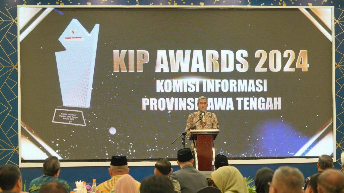 Klaten Pertahankan Predikat Informatif di KIP Jateng Awards 2024, Sekda Jajang: Wujud Kerja ...