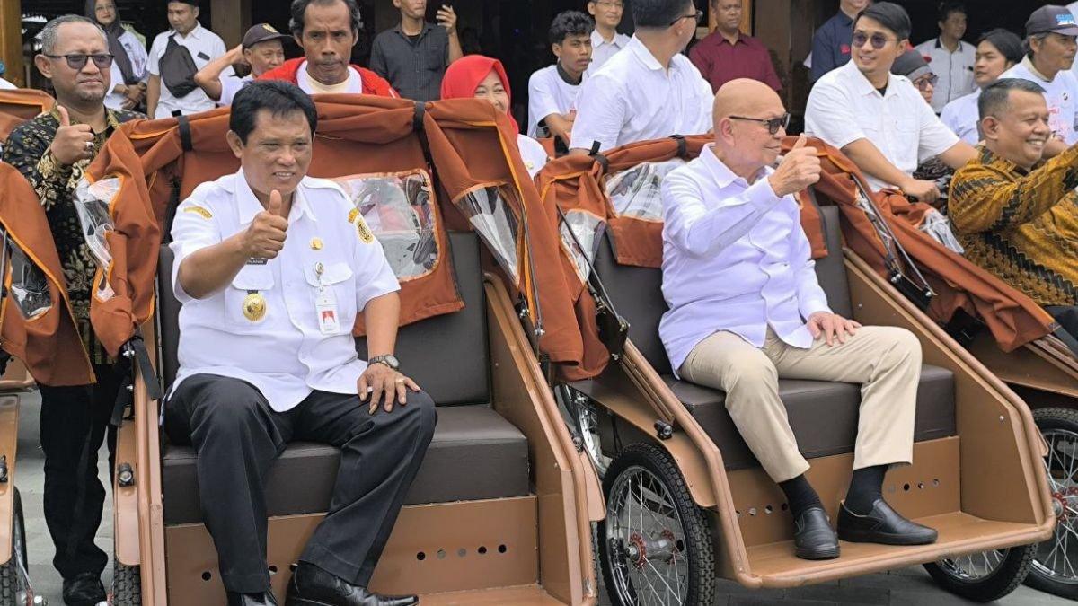 Wabup Yoga Sebut Bantuan Becak Listrik untuk Warga Klaten Bentuk ...