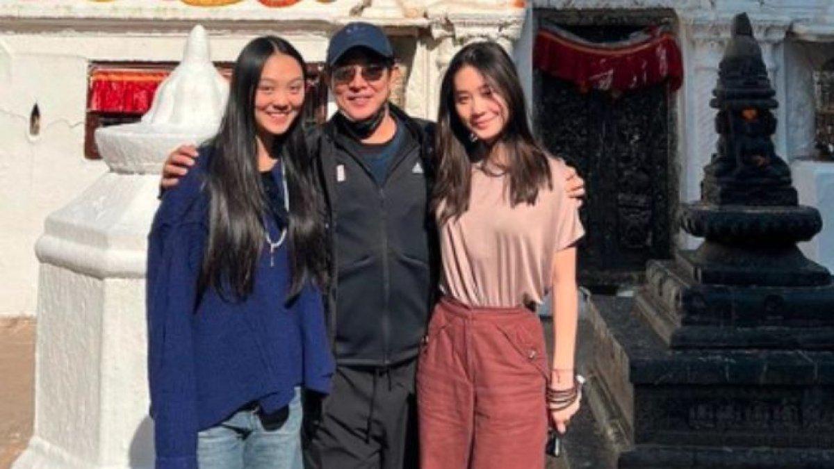 Jarang Tersorot, Ini 5 Potret Jet Li Bareng 2 Putrinya yang Cantik ...