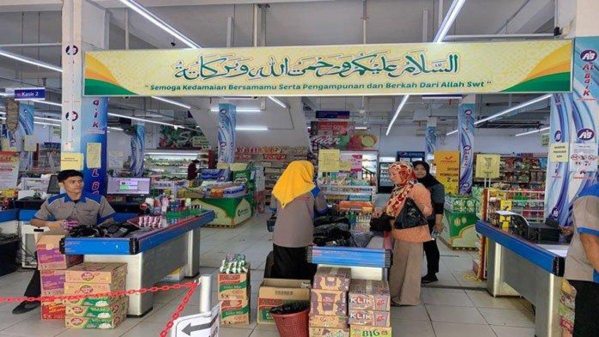 Ikuti Fatwa MUI, Swalayan di Tanjungpinang Ini Boikot dan Turunkan ...